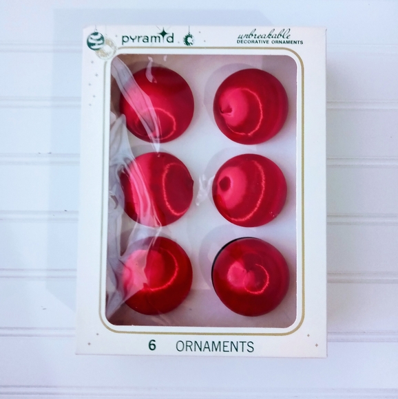 Pyramid | Holiday | Nib Red Pyramid Silk Satin Thread Unbreakable ...